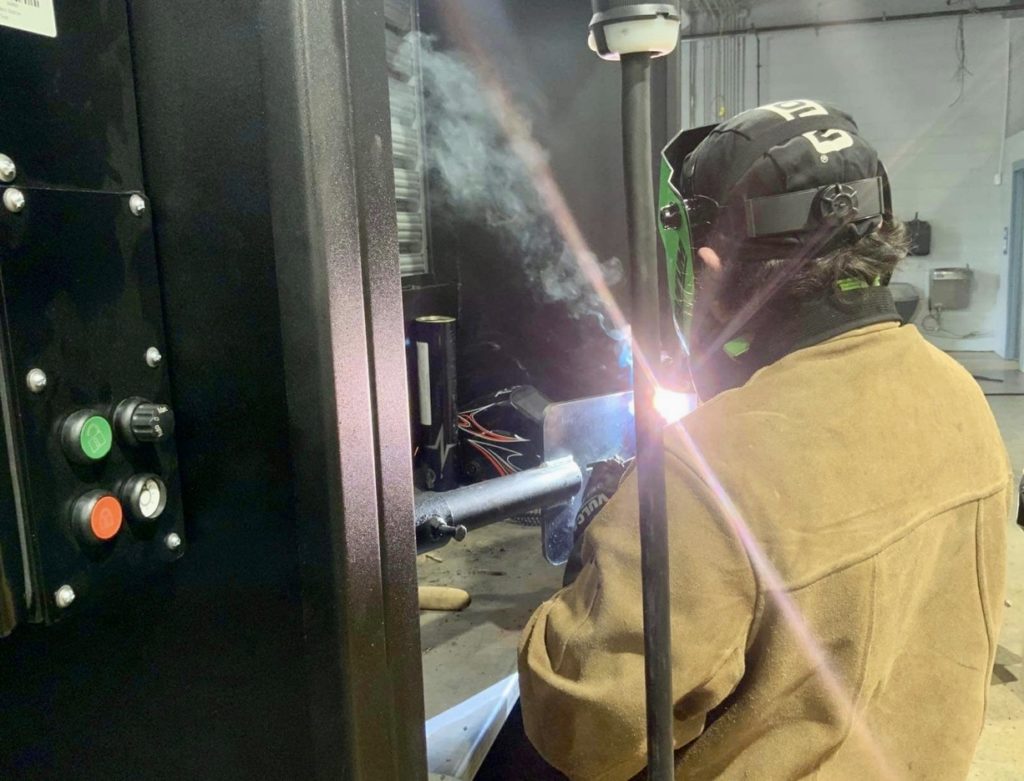 WeldStation Welding Booths | Clean Air Industries
